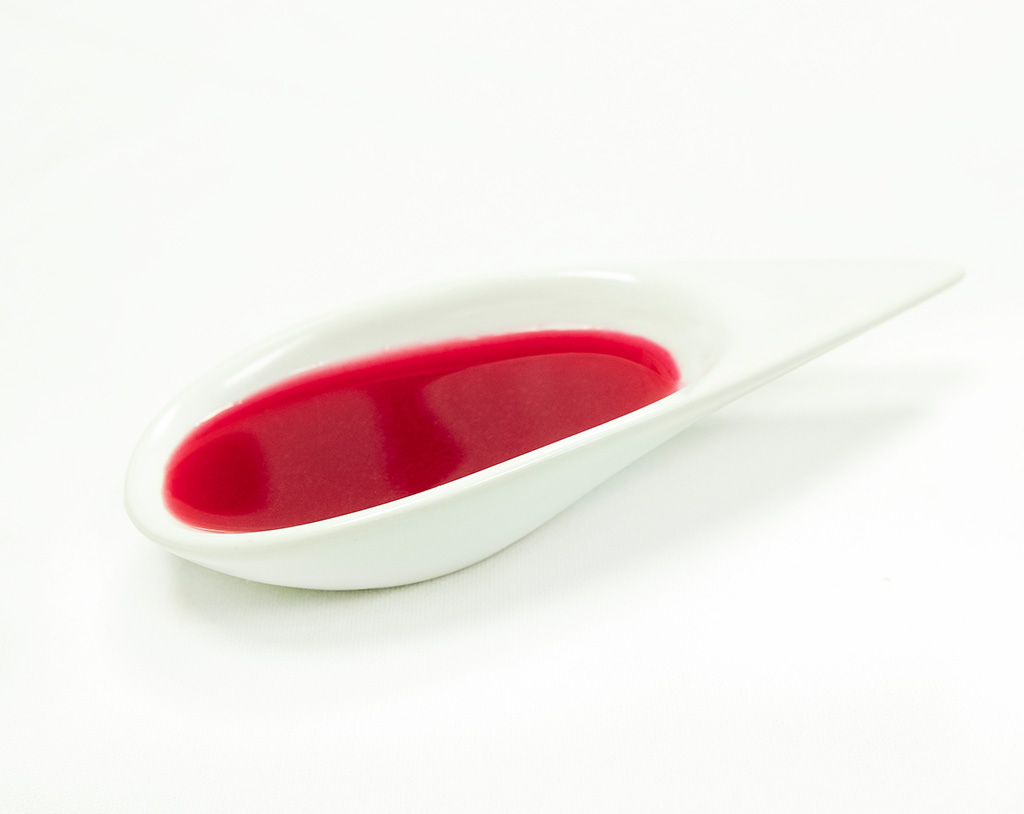 Dragon fruit puree (red)